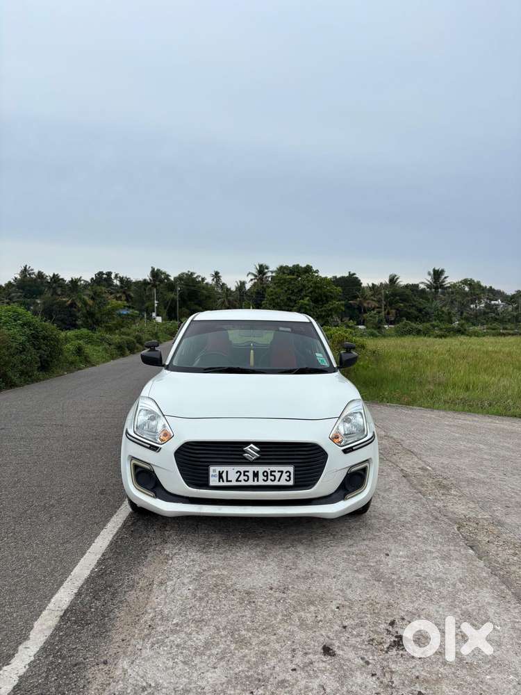 Maruti Suzuki Swift LDI Optional, 2019, Petrol - Cars - 1817788240