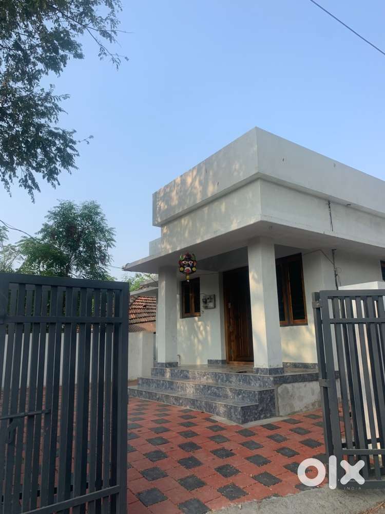 800 sqft house for sale , total 3.60 cent place - For Sale: Houses & Apartments - 1803761867