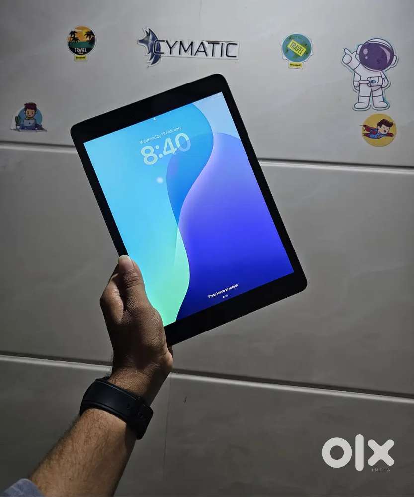 Apple iPad 9th Gen at good condition - Tablets - 1798915679