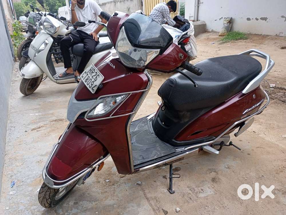 Activa scooter for sale, good condition, new battery, insurance ...