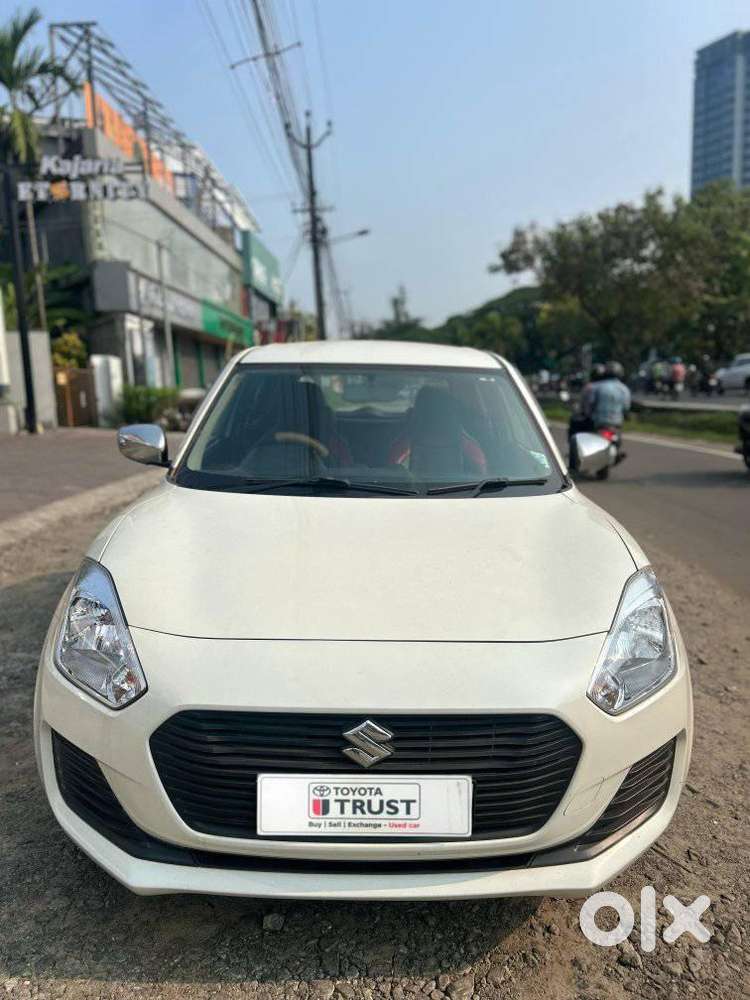 Maruti Suzuki Swift VVT LXI, 2019, Petrol - Cars - 1802389185