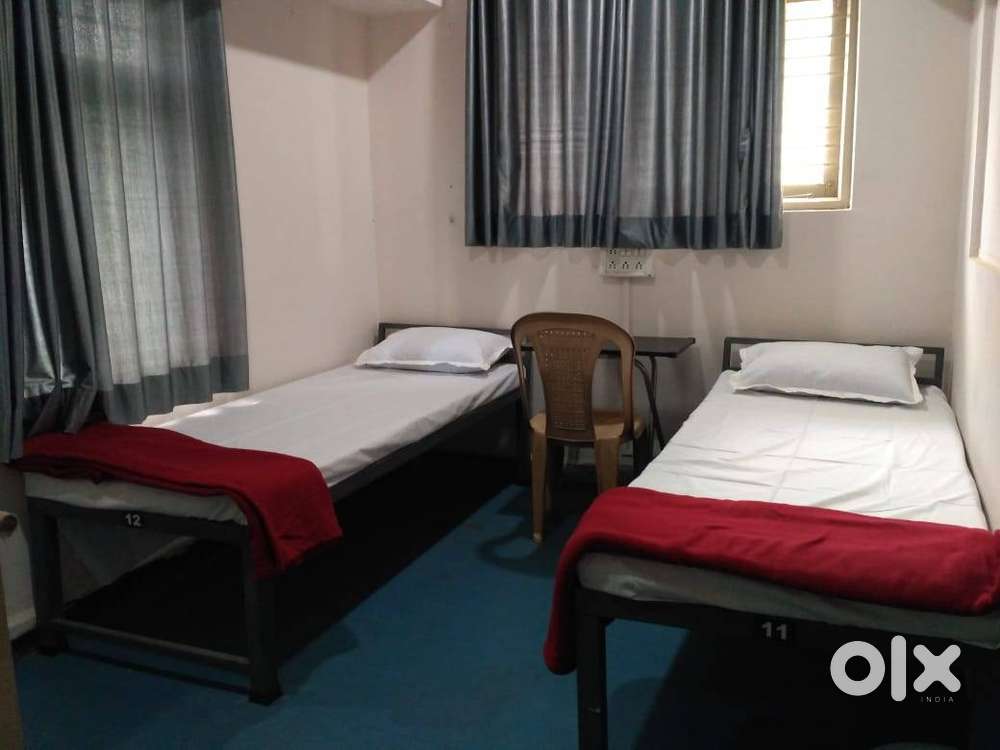 SARK CO-LIVING, MEN (PG FOR WORKING PROFESSIONALS AND STUDENTS) - PG ...