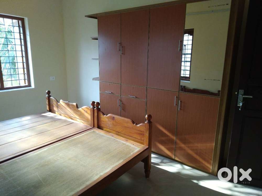 Villa type construction, independent entry. - For Rent: Houses ...
