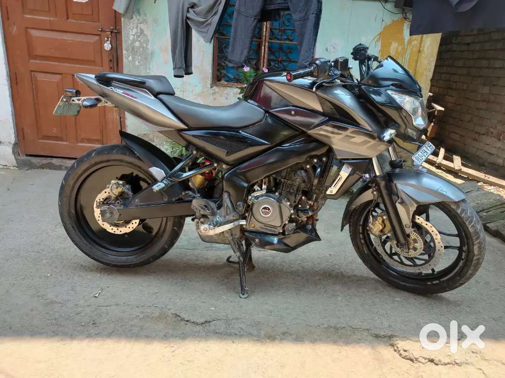 NS200 at very good condition - Motorcycles - 1799429691