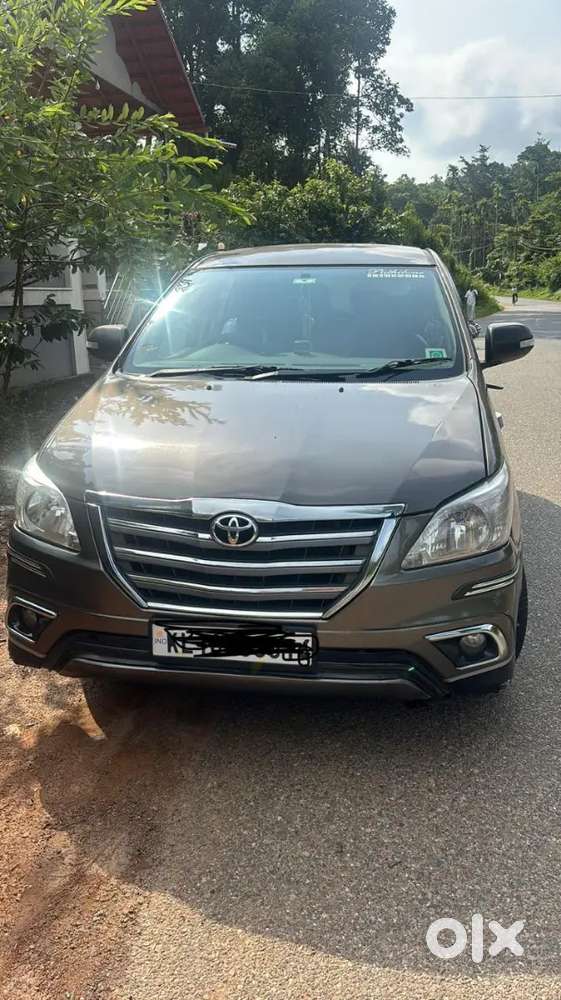 Toyota Innova 2008 Petrol 130000 Km Driven - Cars - 1815367386