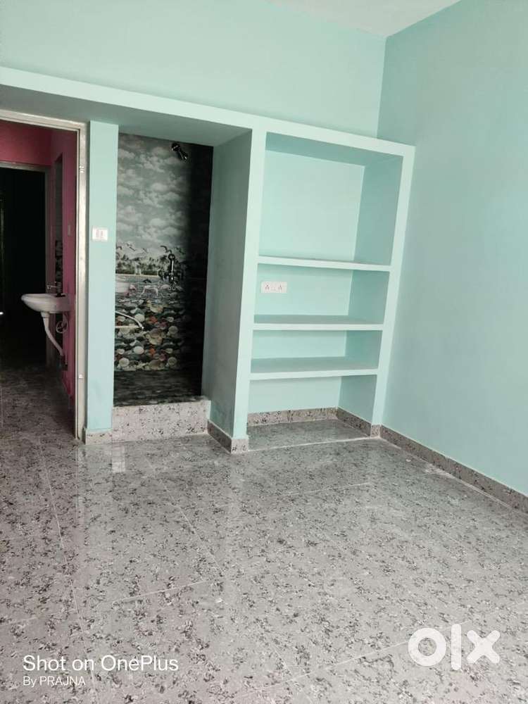 Single room attached bathroom - For Rent: Houses & Apartments - 1756353721