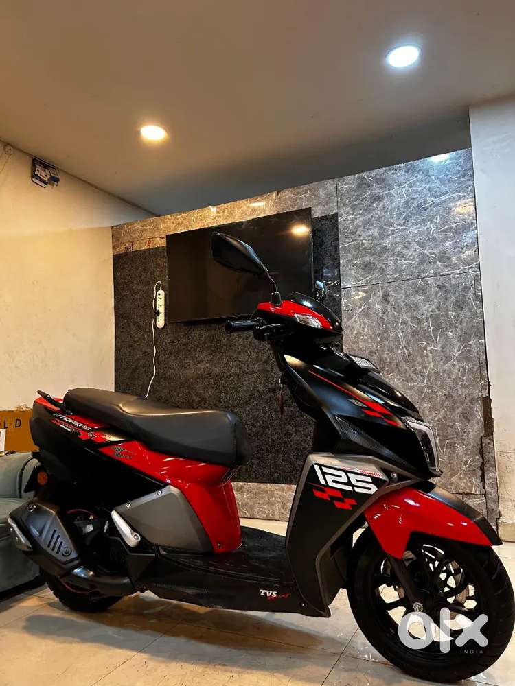 PRISTINE CONDITION TVS NTORQ BS6 MODEL OF 2021 1ST OWNER WITH ALL PPRS ...