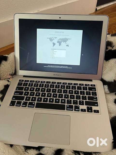 Mack book. Air - Computers & Laptops - 1803414773