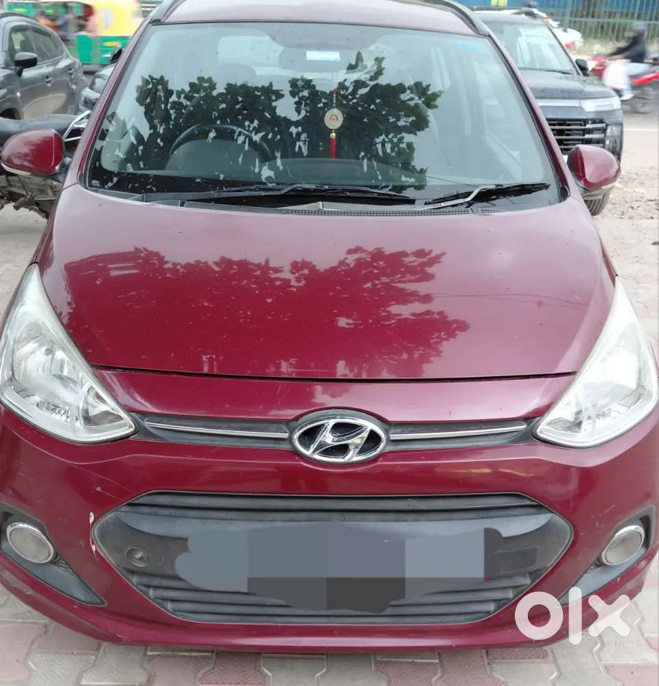 Hyundai Grand i10 2016 Petrol 78000 Km Driven - Cars in Gandhi Nagar ...