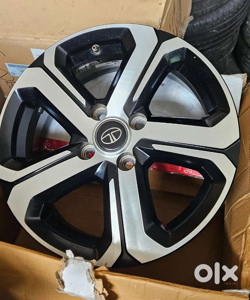 I have TATA NEXON NEW MODEL ALLOY WHEELS 16 INCH. - Spare Parts ...