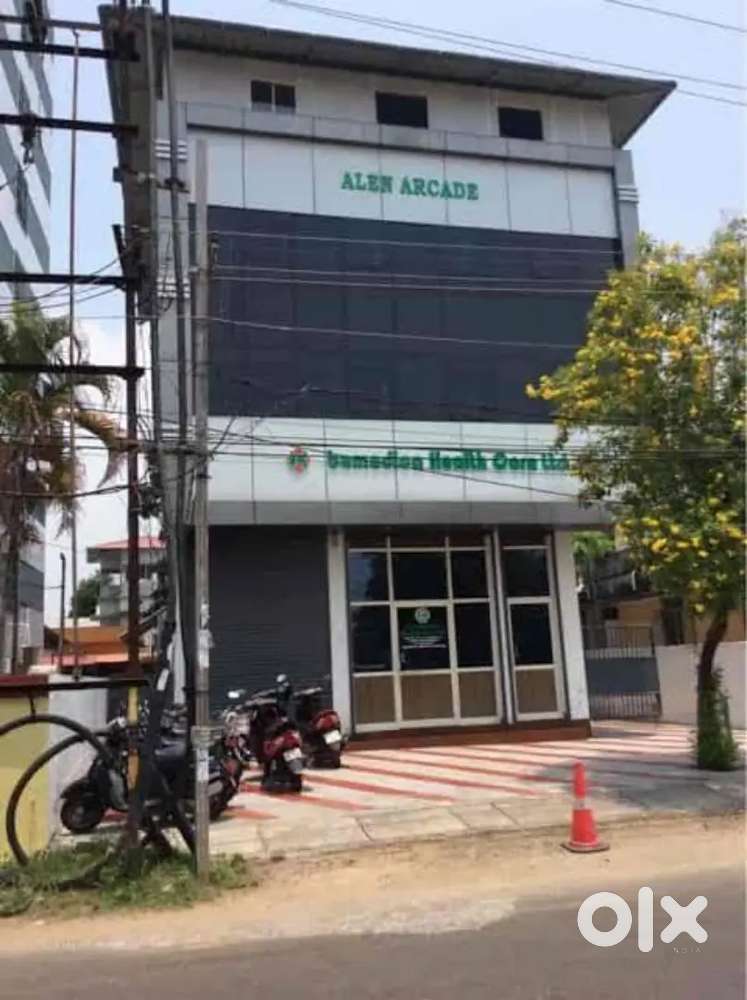 Comercial building for rent - For Rent: Shops & Offices - 1805096172