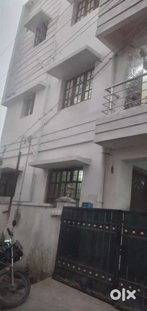 2 Bhk House for rent for Family Very near to trichy rd Miraj cinemas ...