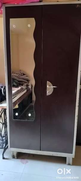 Cloth cupboard olx store