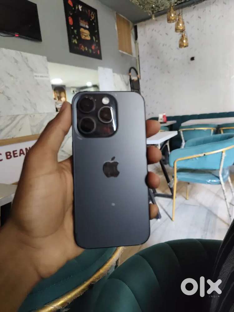 I phone 15 pro 128 / excellent condition, best price just 7 month old ...