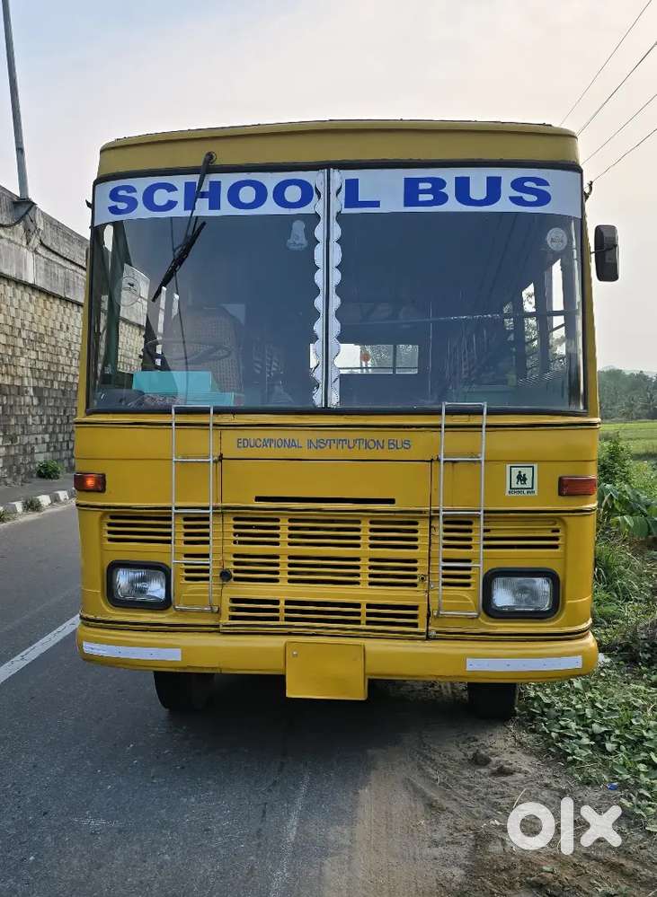 2006 Model Swaraj Mazda School Bus 38 Seat Air break Power Steering ...