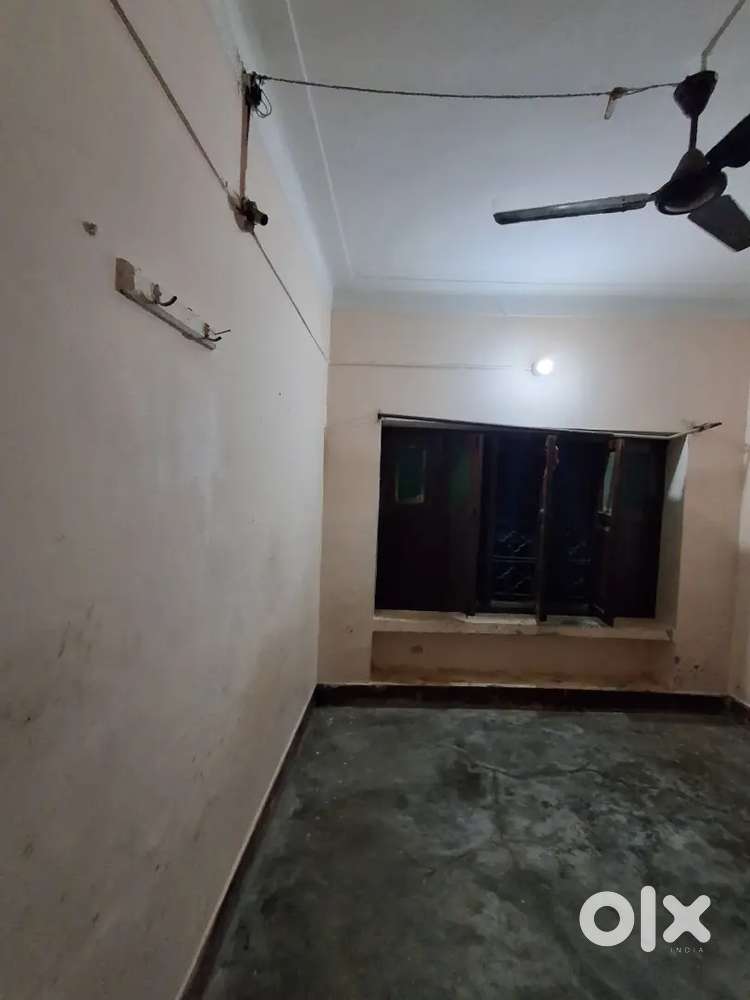 Room for two - For Rent: Houses & Apartments - 1827835038