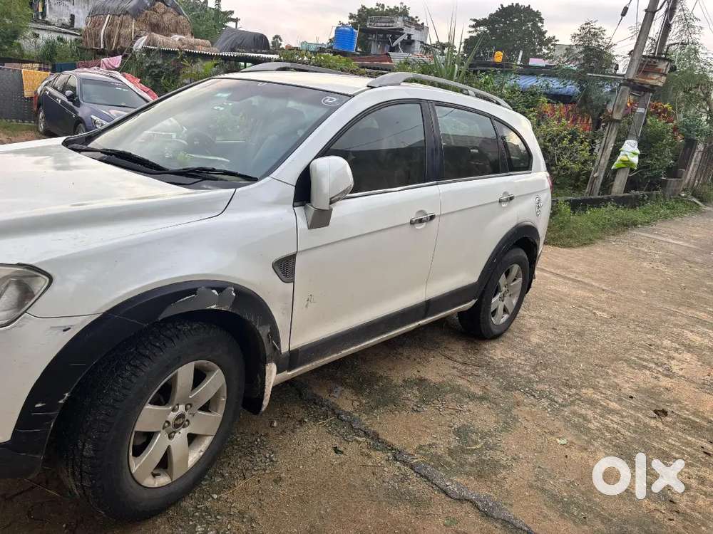 Chevrolet Captiva 2011 Diesel 143000 Km Driven - Cars - 1815454319