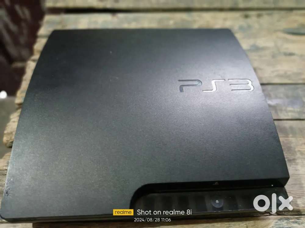 PS3 not warking hai 3000 price hai or iske shaat 320gb hardisk hai ...