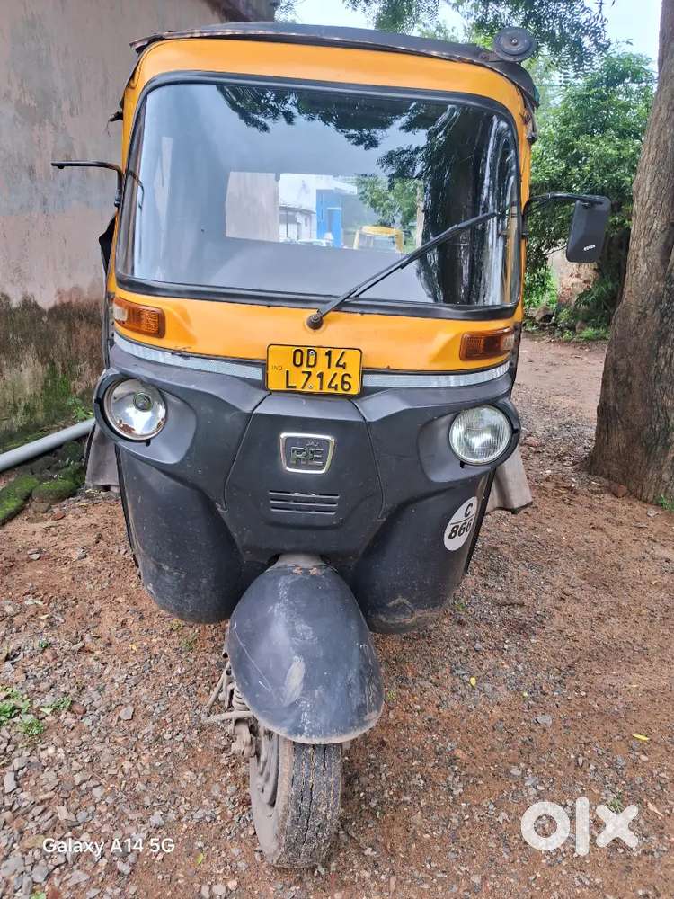 Bajaj auto - Commercial & Other Vehicles - 1812128046