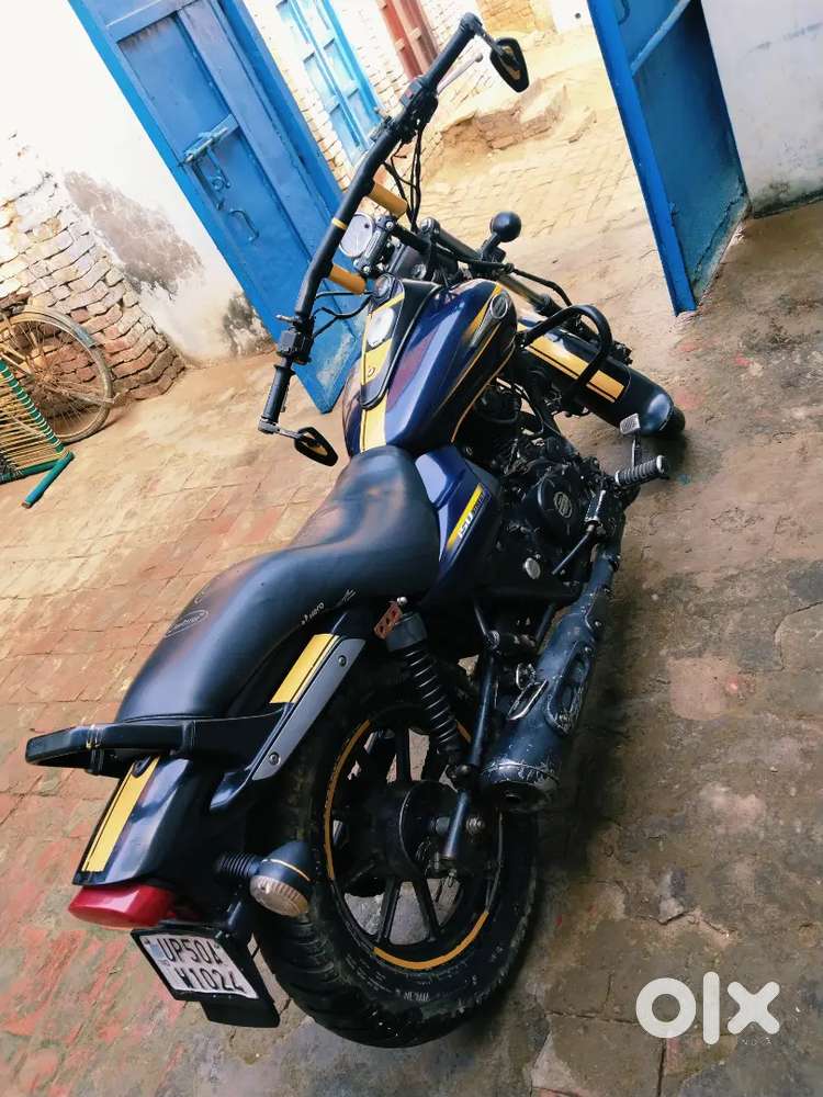 All papar clear h Super splendor aur unicorn gadi se bhi badal sakte h ...