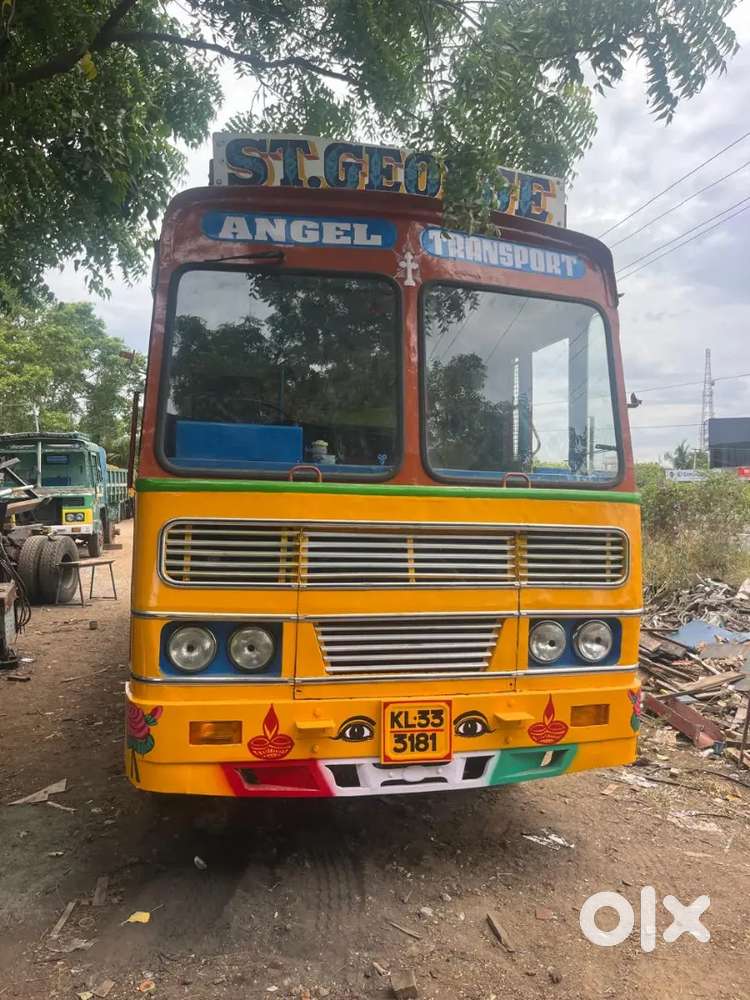 6 wheel lorry good condition vehicle - Commercial & Other Vehicles ...
