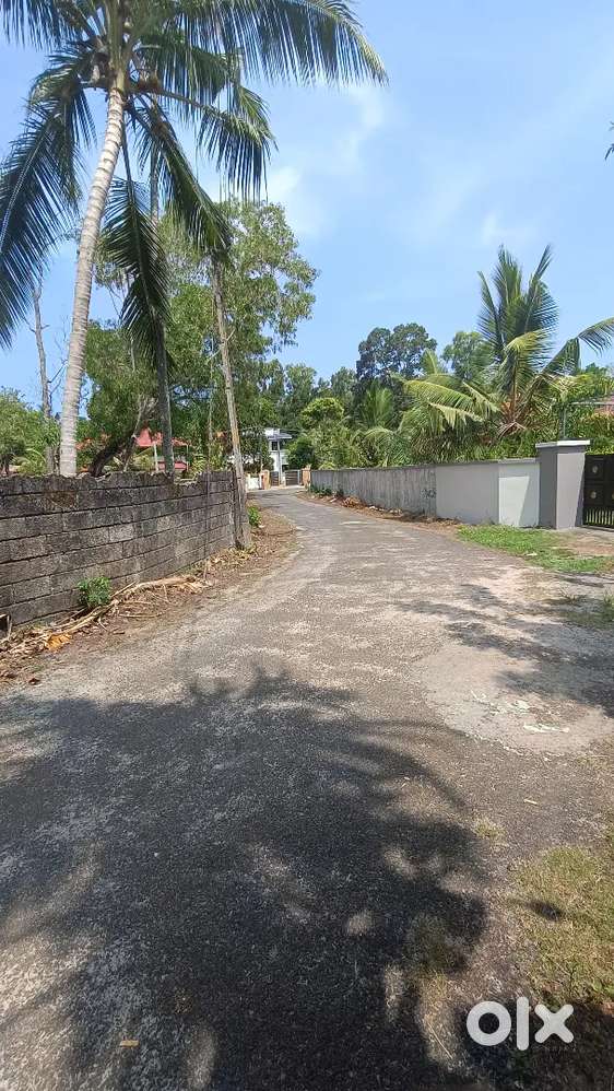 ആലപ്പുഴ പാതിരപ്പള്ളി KSDP പടിഞ്ഞാറ് 4 സെന്റ് 5 സെന്റ് ത പ്ലോട്ടുക ...