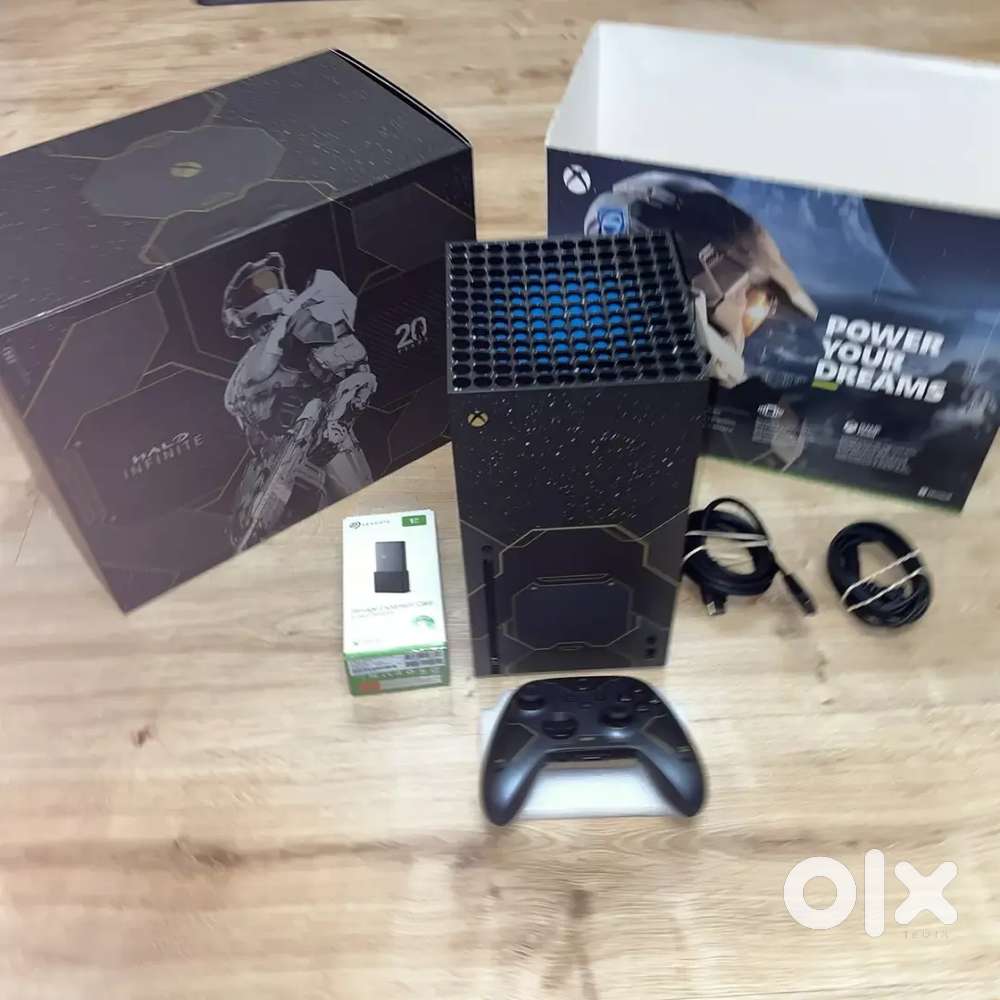 Microsoft Xbox Series X 1TB Halo Infinite Limited Edition - Games ...
