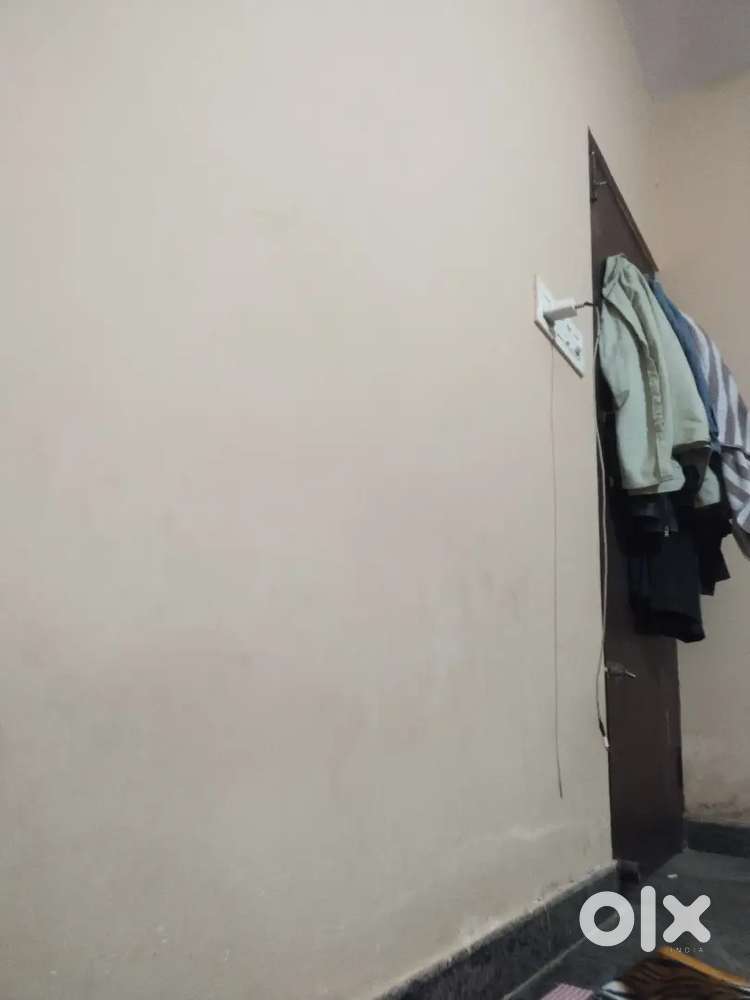 Bachelor room - For Rent: Houses & Apartments - 1800216299