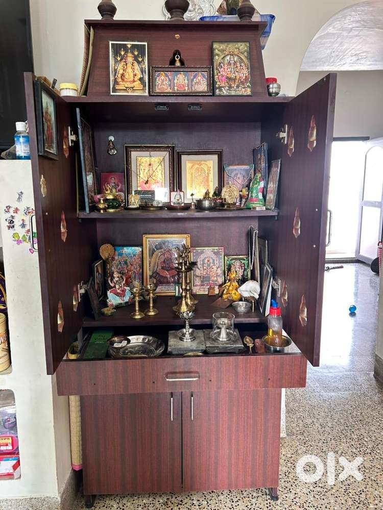 Pooja Shelf Buy Sell Used Furniture in India OLX