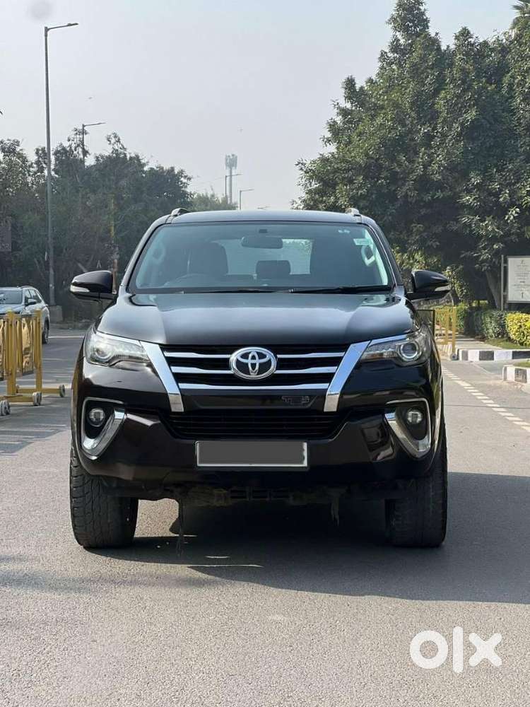 Toyota Fortuner 3.0 4x2 Automatic, 2016, Diesel - Cars - 1794718128