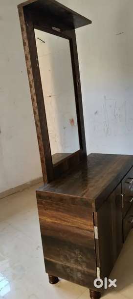 Dressing Table Buy Sell Used Furniture in Nadiad OLX
