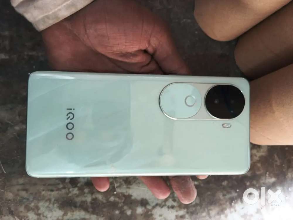 IQ oo 9zs - Mobile Phones - 1795653868