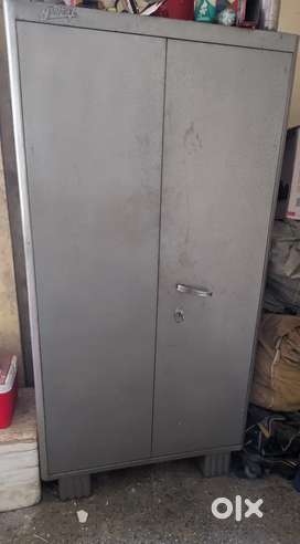 Steel Almirah Buy Sell Used Furniture in Hosapalya OLX