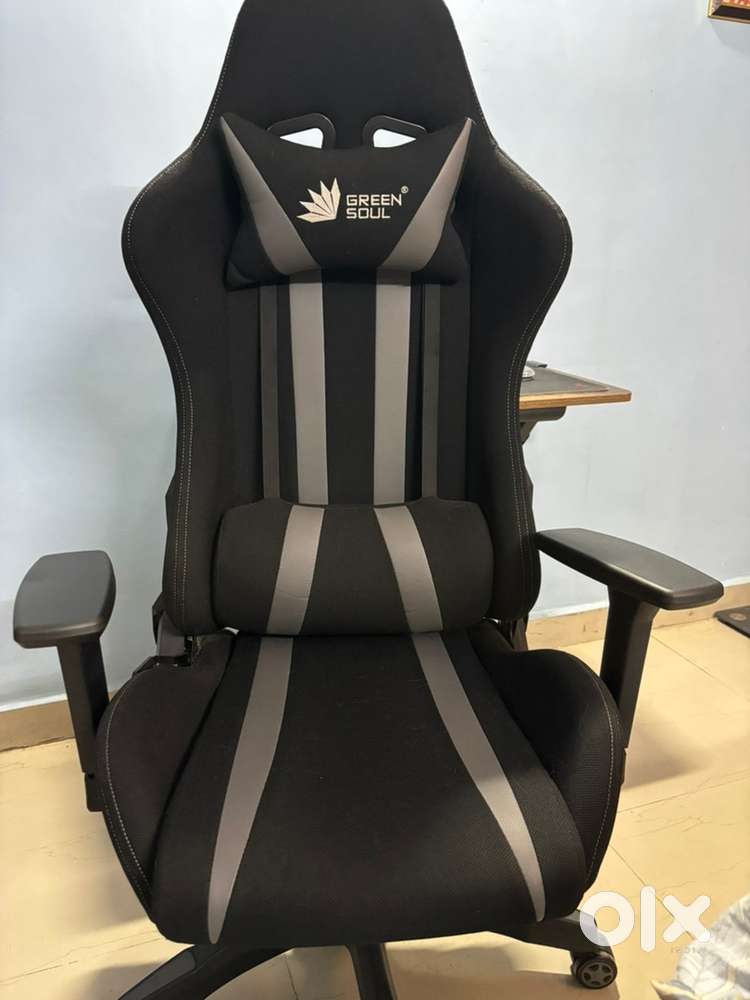 Green Soul Beast Gaming Chair - Like New, Barely Used, 1 Year Old ...