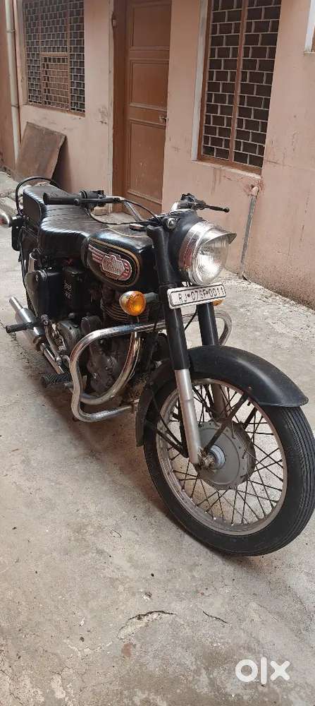 Bullet standard - Motorcycles - 1819745842