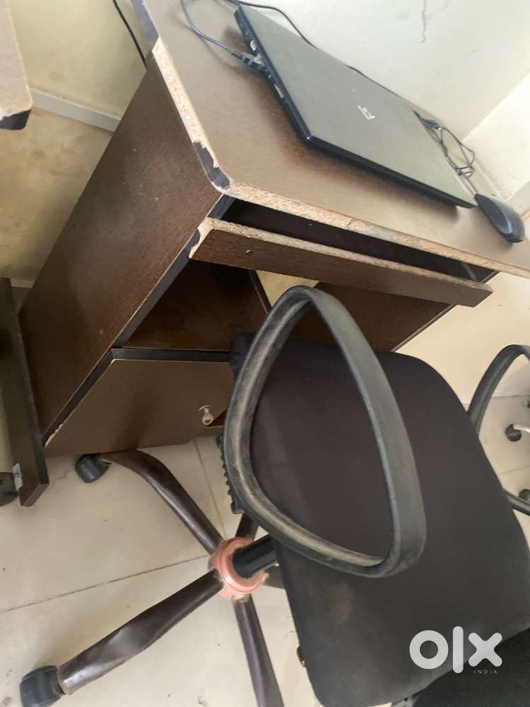 Study tabel & chair - Other Household Items - 1808653881