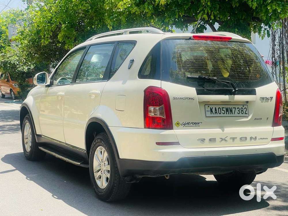 Mahindra Ssangyong Rexton RX7, 2013, Diesel - Cars - 1742552883