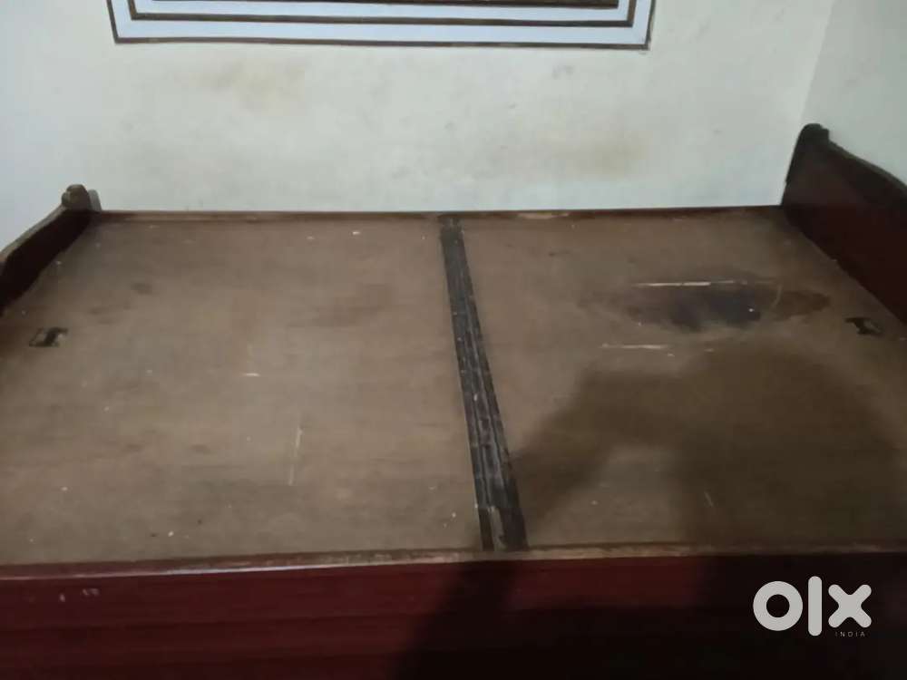 Want to sell diwan 6X4 size - Beds & Wardrobes in Mani Majra ...