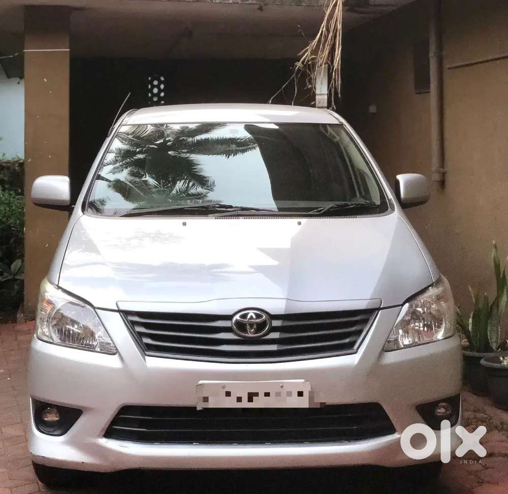 Toyota Innova 2012 Diesel 112000 Km Driven - Cars - 1828899254