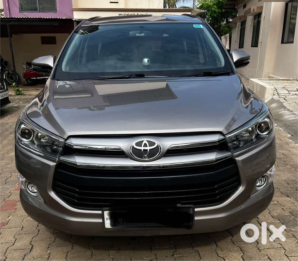 Toyota Innova Crysta [2020-ongoing] 2.4 VX 8 STR, 2020, Diesel - Cars ...