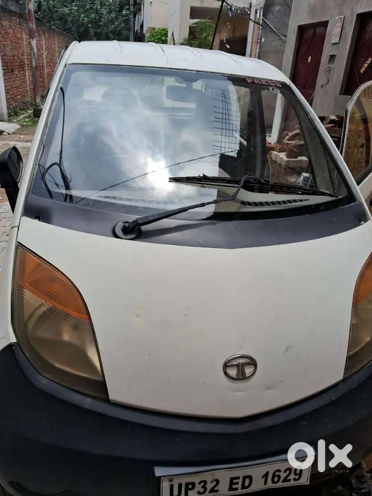 Nano base model - Cars - 1820301762