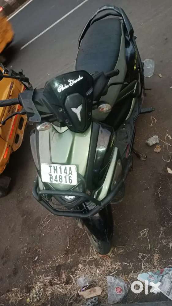 Old scooty - Scooters - 1802429544