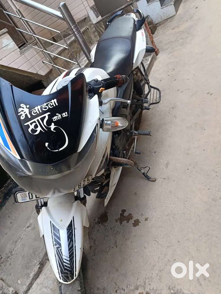Selling Bike - Motorcycles in Swami Shraddhanand Park, Delhi - 1827838627