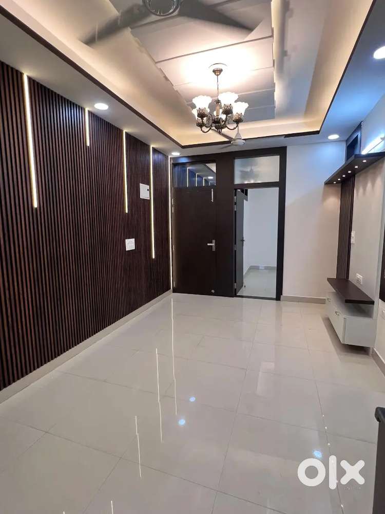 Ready to move 2 BHK builder floor in dwarka express way Gurgaon - For ...