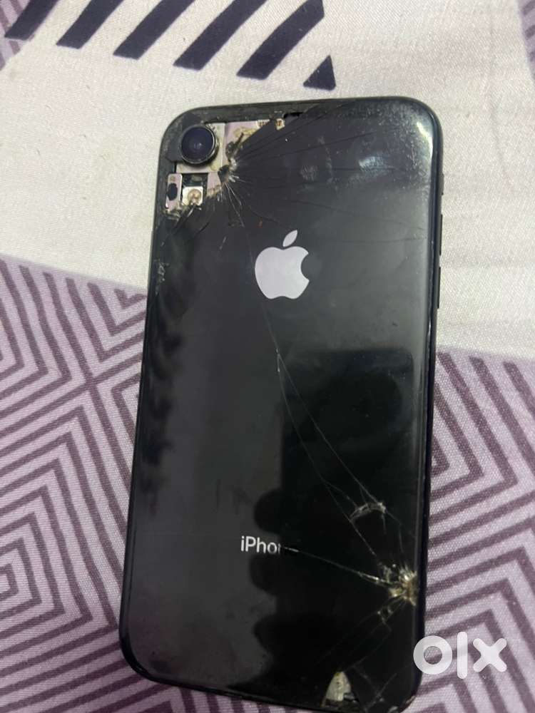 Iphone XR -128 GB - Mobile Phones - 1805800598