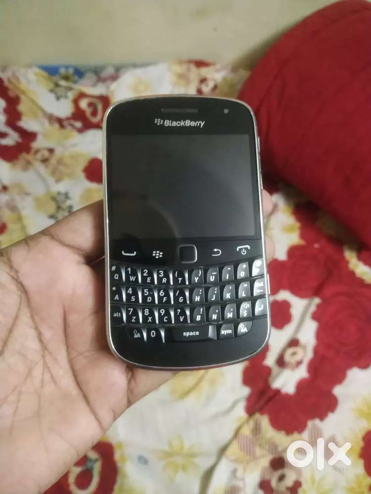 BlackBerry 9900 bold 4 great condition - Mobile Phones - 1817957486
