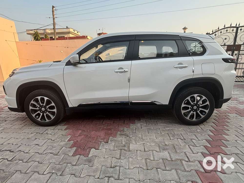 Urgent sale ….new car , less driven , petrol + hybrid - Cars - 1806908359