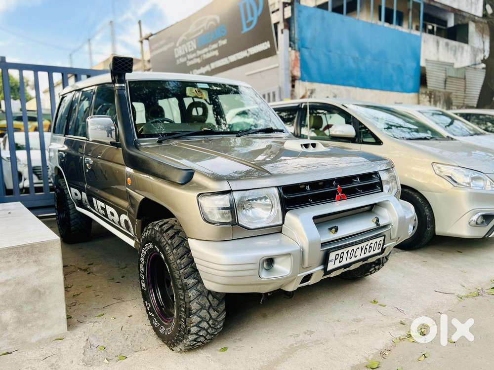 Mitsubishi Pajero SFX 4X4, 2010, Diesel - Cars - 1798453581