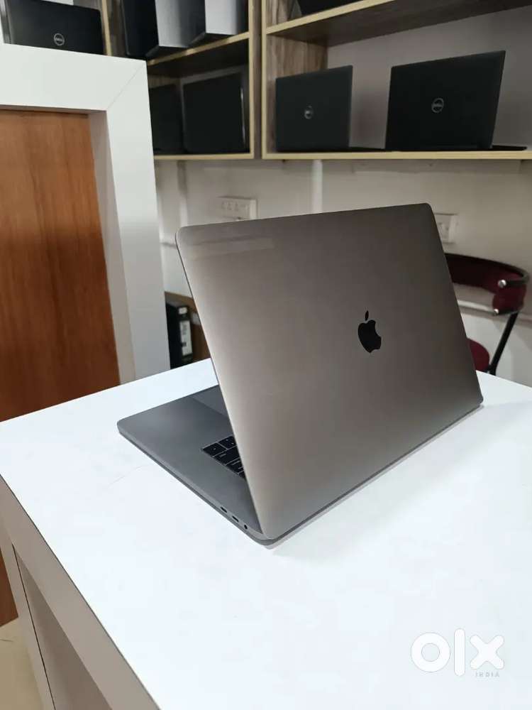 MACBOOK Pro DuAl Graphics - Computers & Laptops - 1752704220