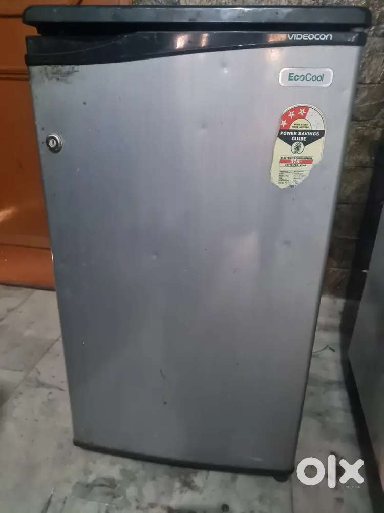 Fridge single door 3 star Videocon 90 liter proper working full cooli ...